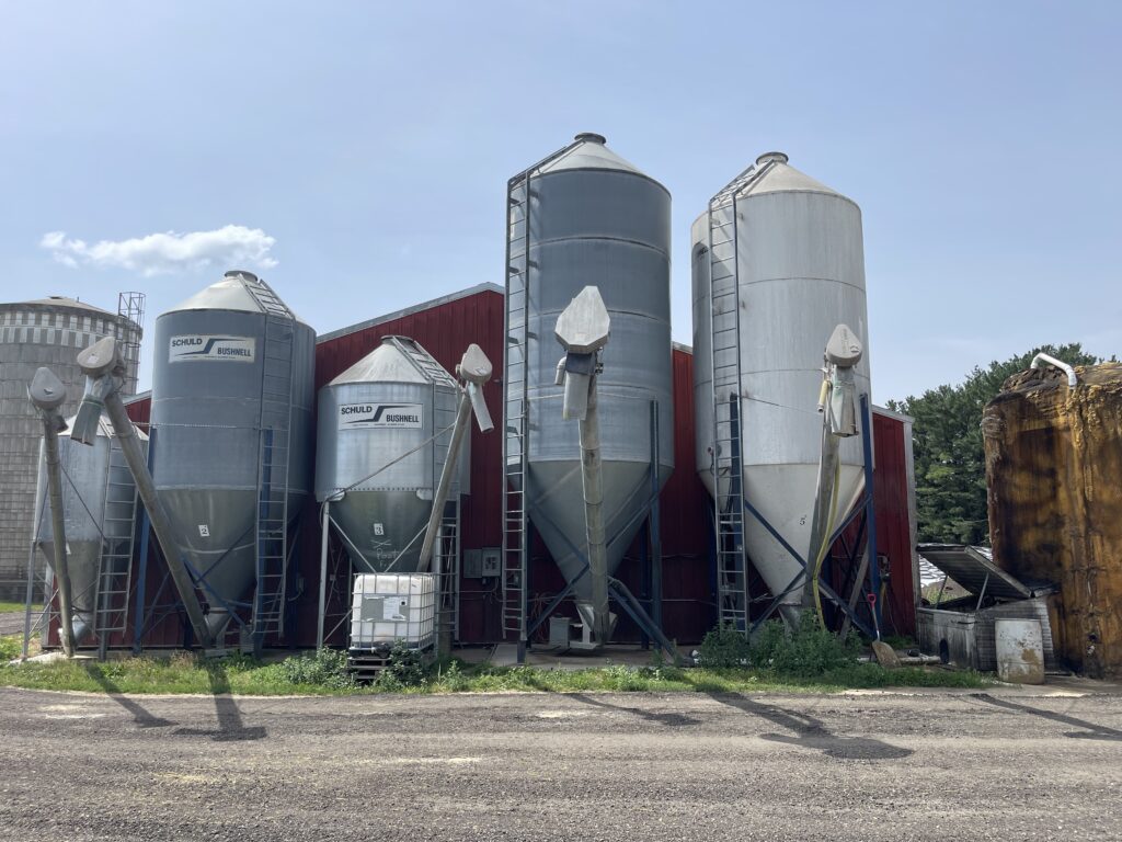 Augers and Bins - The Dairyland Initiative