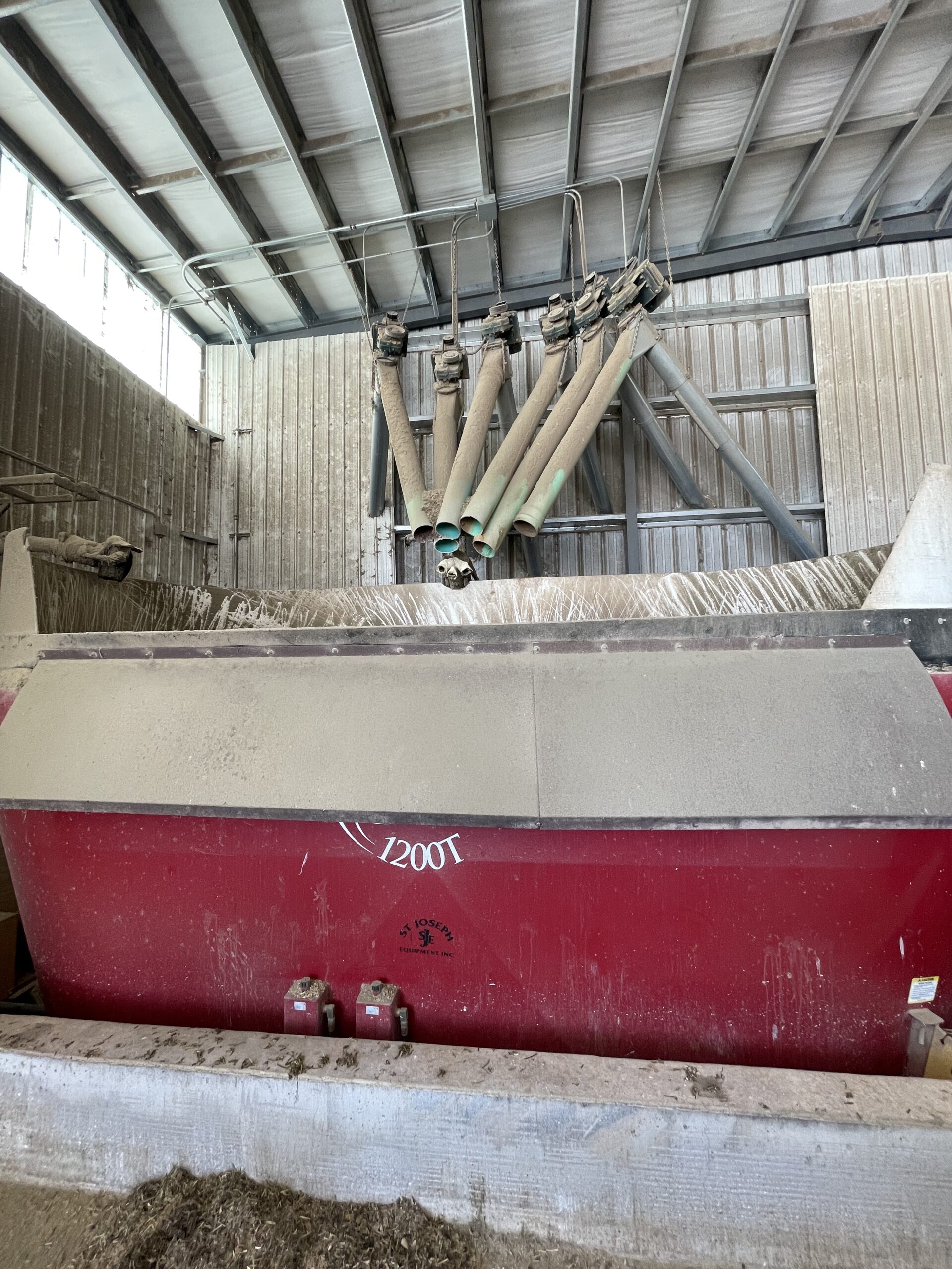 Augers and Bins - The Dairyland Initiative